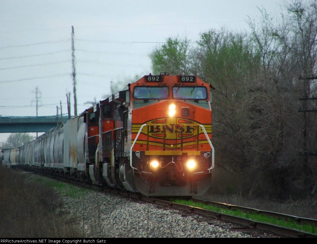 BNSF 892